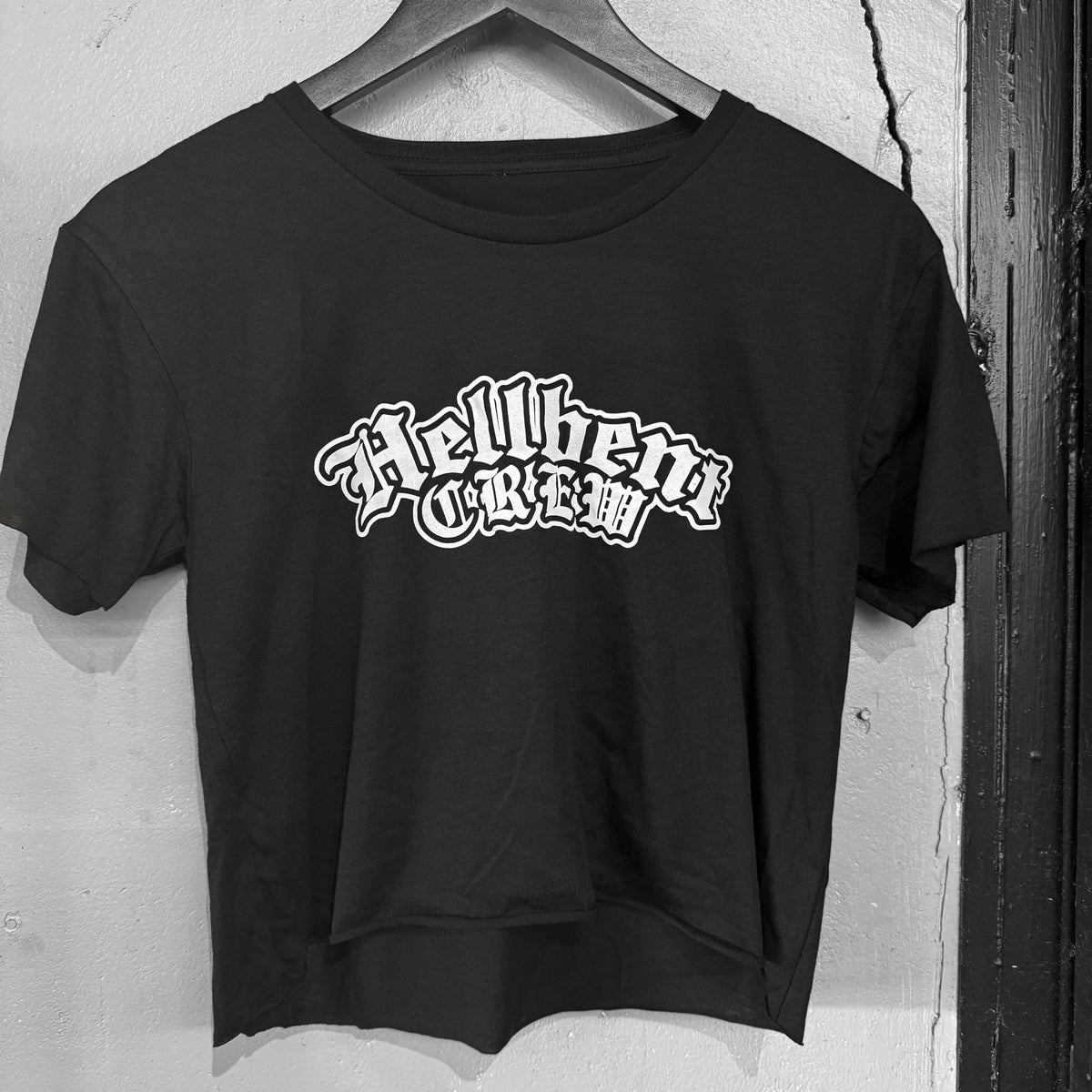Old English Crop Top - Black – Hellbent Crew